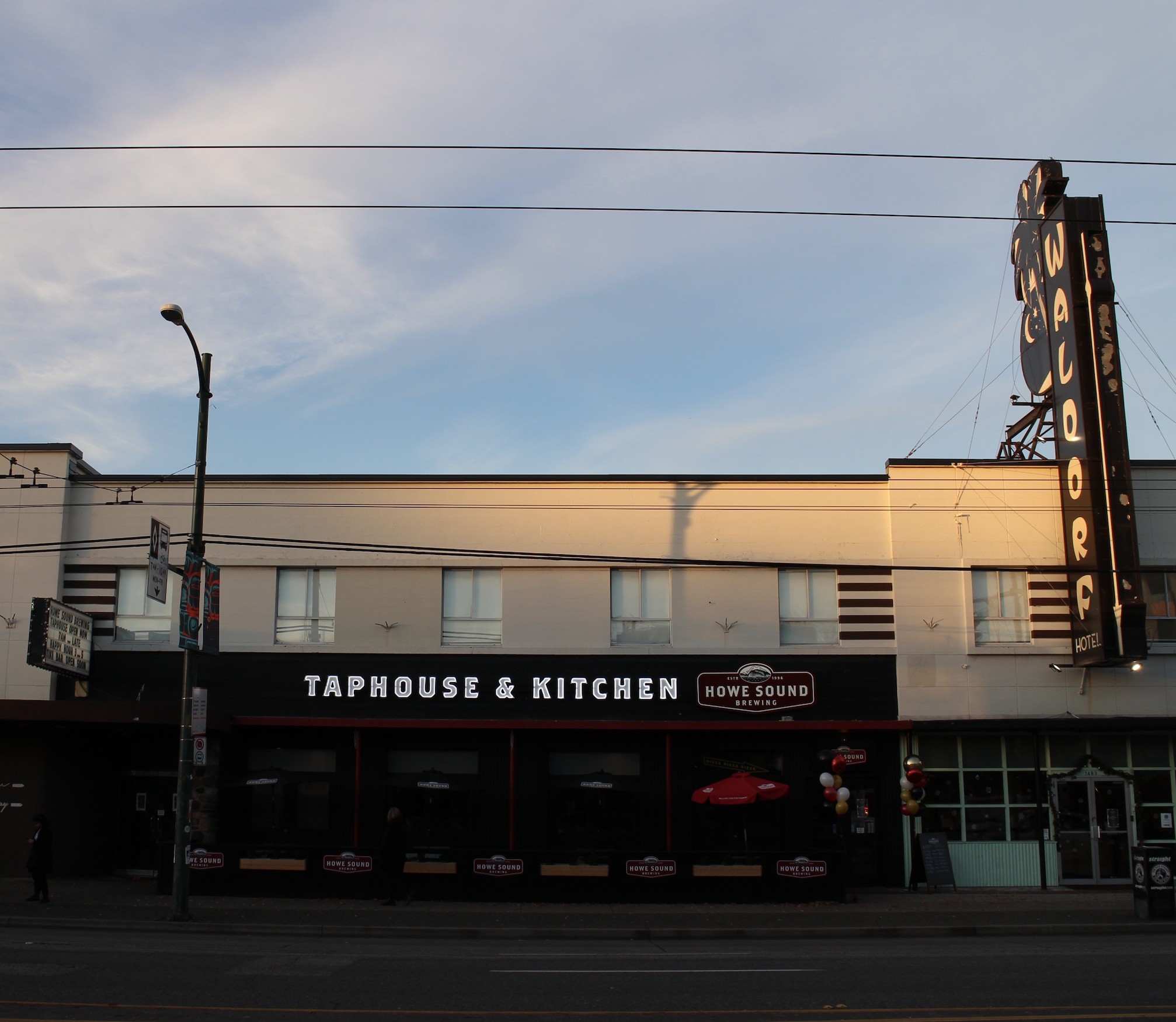 Howe Sound Taphouse & Kitchen - East Van · The BC Ale Trail